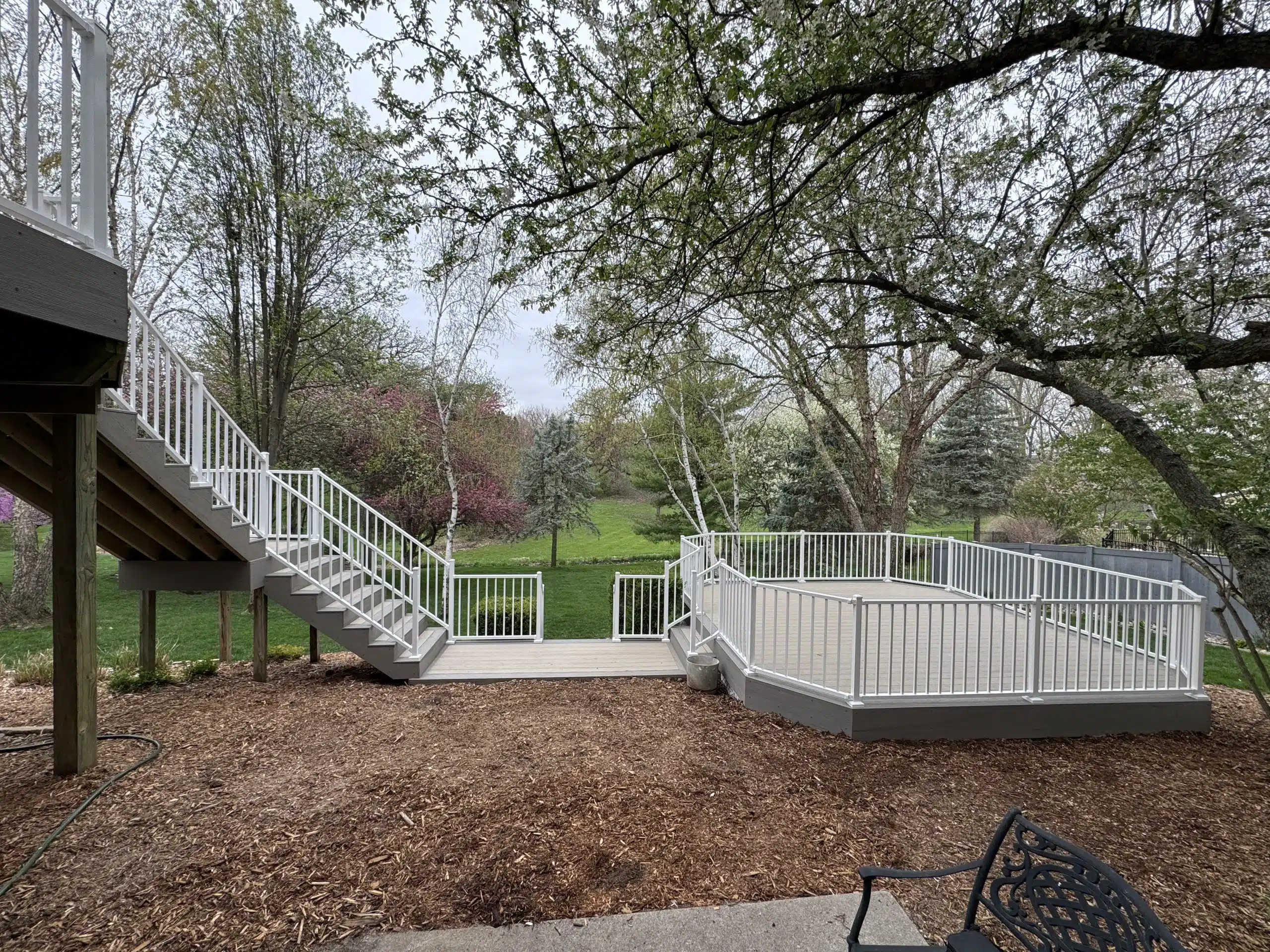 The Grand Reclaimed Escape | Custom Decks IA – Reclaimed Wood Outdoor ...