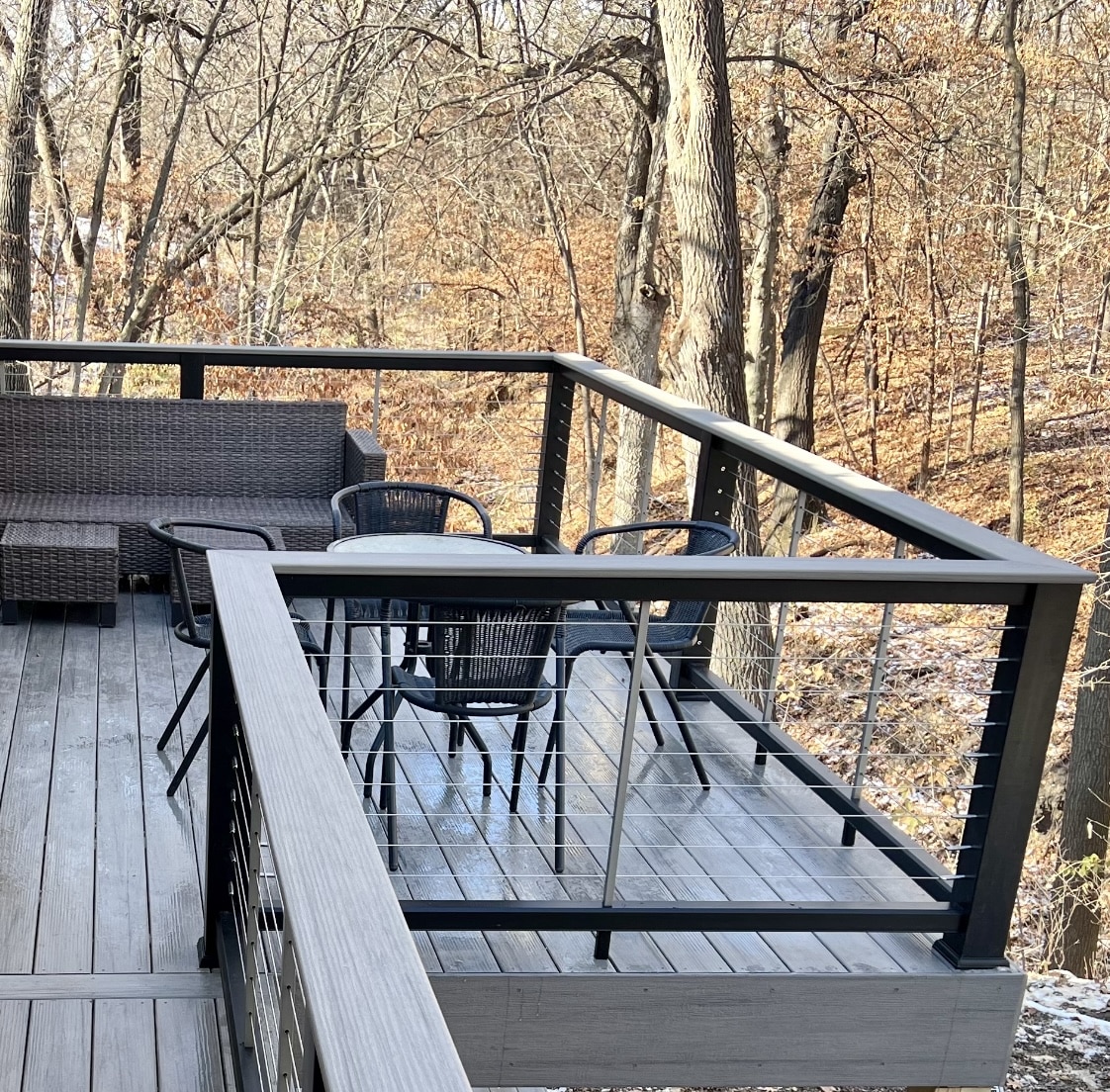 Custom Aluminum & Cable Deck Railings | Custom Decks IA – Modern Deck ...